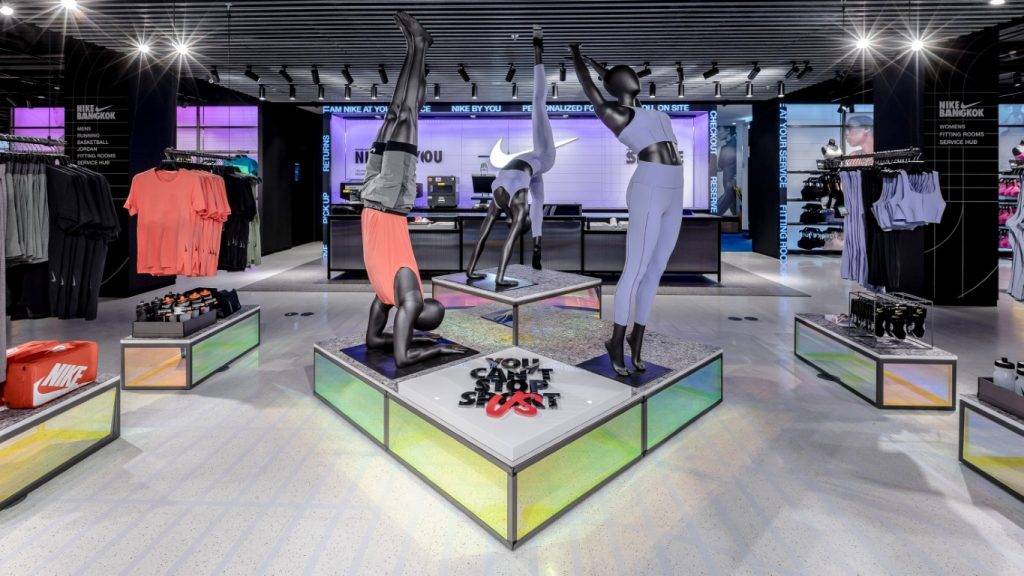 Nike Bangkok at Siam Center ร้านที่ใหญ่ที่สุดในประเทศไทย ของเพียบ ไม่ ...