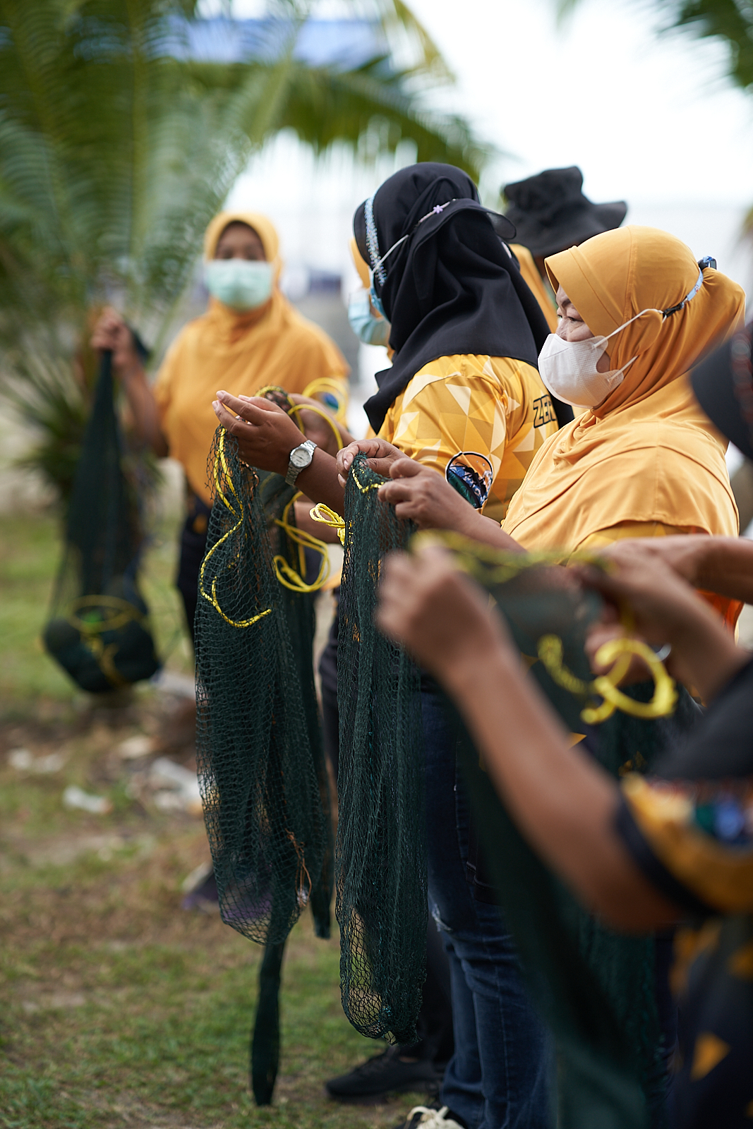 SCG ‘ใคร Make Change - ปลูกหญ้าทะเล @ ตรัง’ ลงพื้นที่ปลูก “หญ้าทะเล” ฮีโร่ลดโลกร้อน - DOODDOT