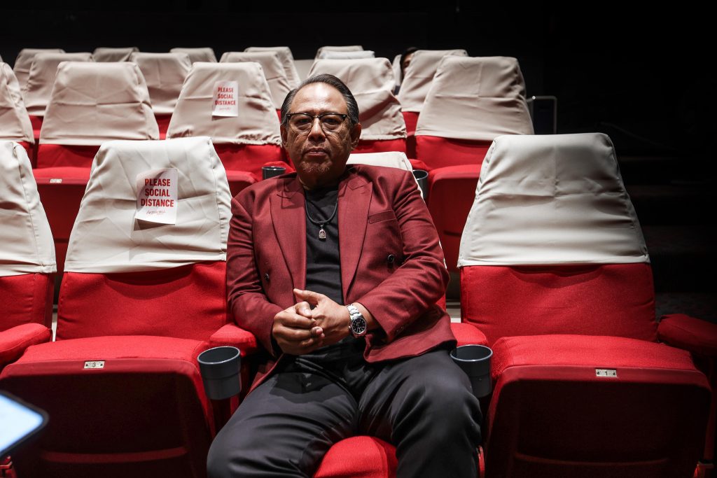 Visit : ’วิทยา ปานศรีงาม’ โลกสีเทาในวงการมวยไทย ที่สะท้อนผ่านซีรีย์ "Hurts Like Hell เจ็บเจียน ...