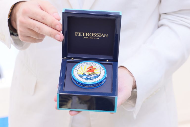 เริ่มต้นกิน 'คาเวียร์' อย่างไร กับ The Prestige Store 'Caviar Corner ...