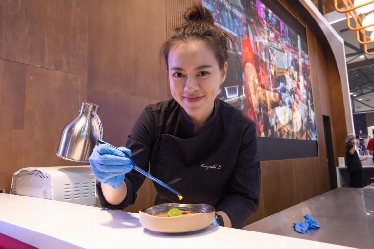 Makro 'Chef’s Table' กับอาหาร 3 สุดพิเศษ ที่เชฟบูม - กันต์ยรัตน์ เพียร ...