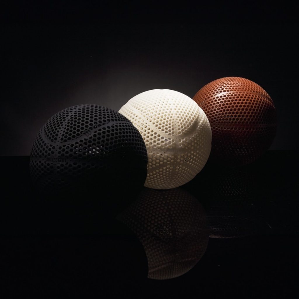 Wilson "Airless Gen 1" ลูกบาสเกตบอล ไม่ต้องใช้ลม ที่ผลิตโดยใช้เทคโนโลยี ...